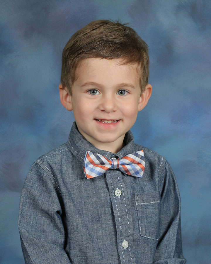 Strawbridge Studios - Professional Photographers and School Pictures
